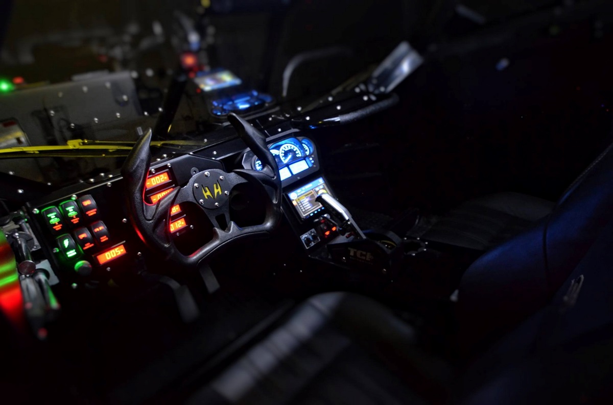 В США официально представили гражданский "премиум танк" - Korrespondent.net