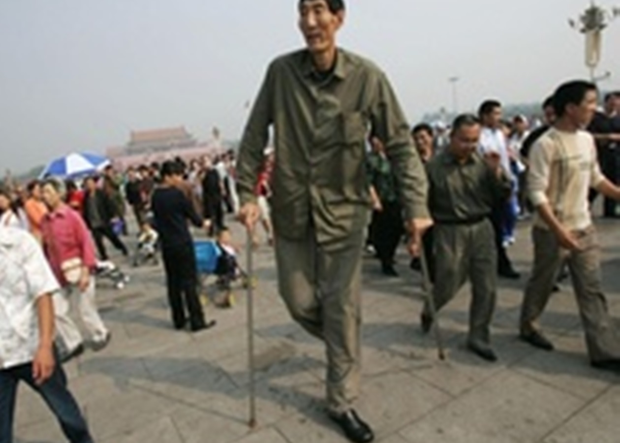 Самый высокий человек в мире стал отцом - Korrespondent.net