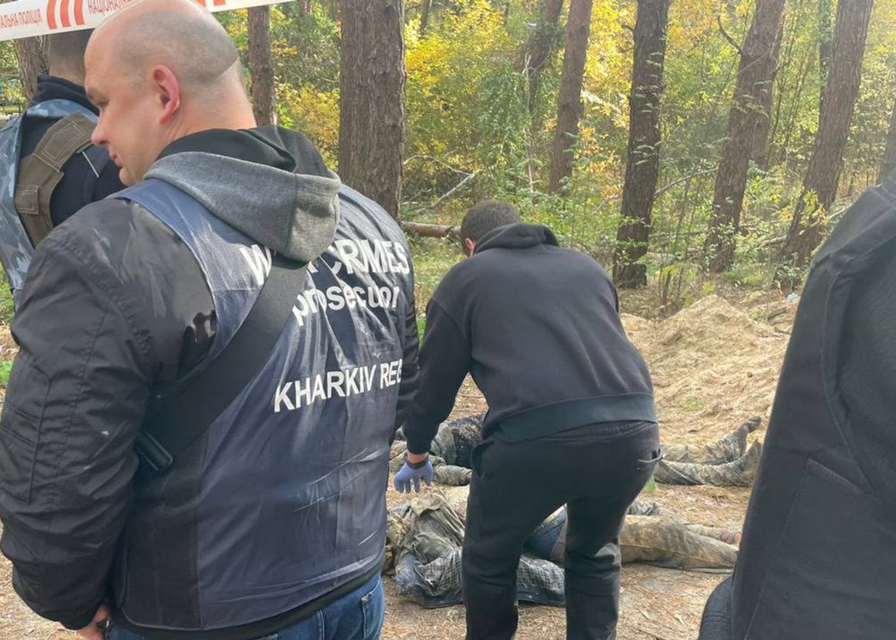 На Харьковщине обнаружены тела двух казненных людей. 18+ - Korrespondent.net