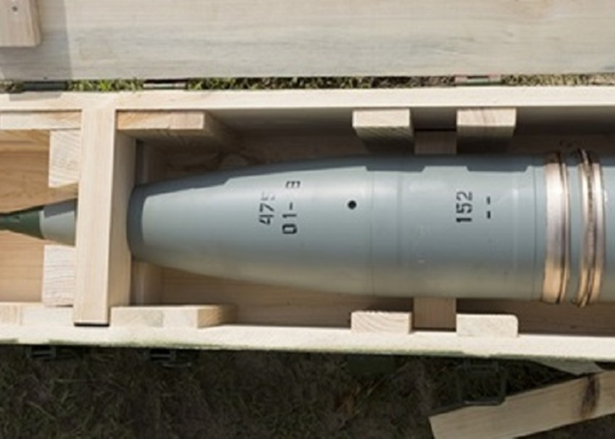 Військові показали снаряди 152 мм, виготовлені Укроборонпромом ...