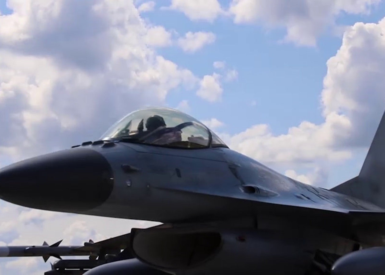 Сирський відреагував на отримання F-16 - Korrespondent.net