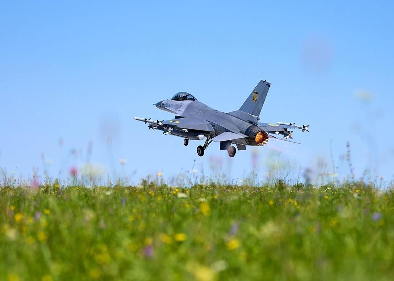 США модернизировали РЭБ на F-16 для Украины - Korrespondent.net
