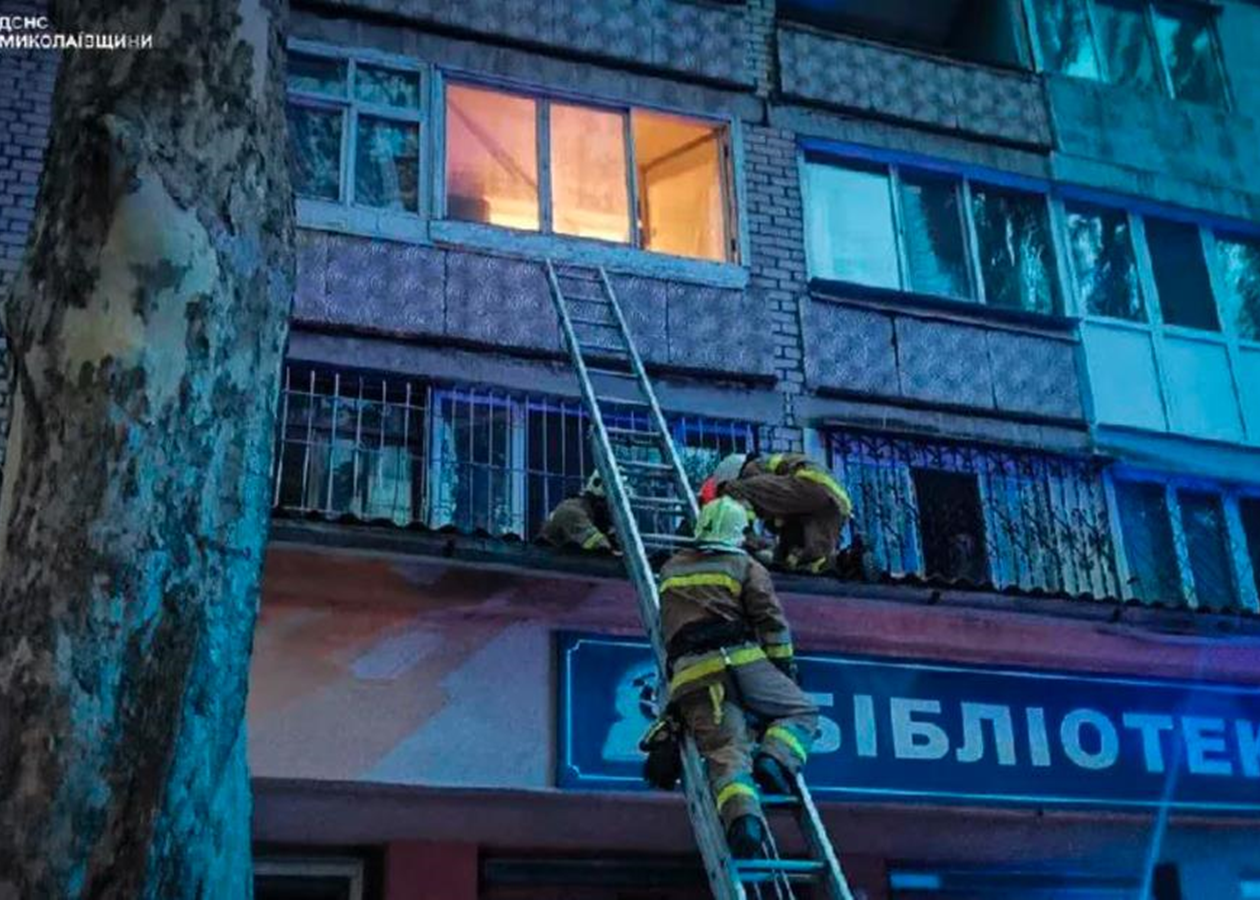 У Миколаєві з сьомого поверху випав 6-річний хлопчик - Korrespondent.net