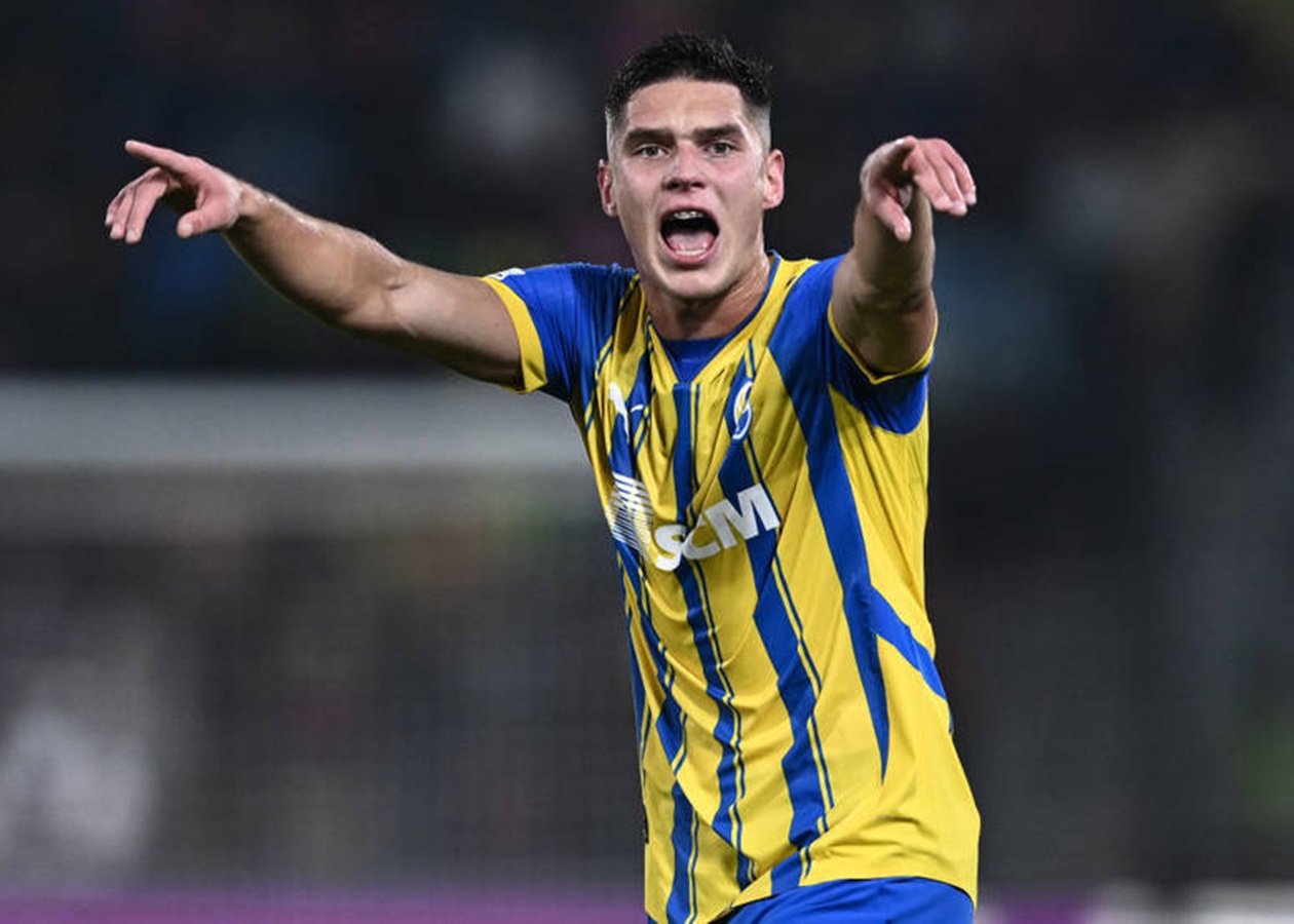 Шахтар знизив ціну на Судакова