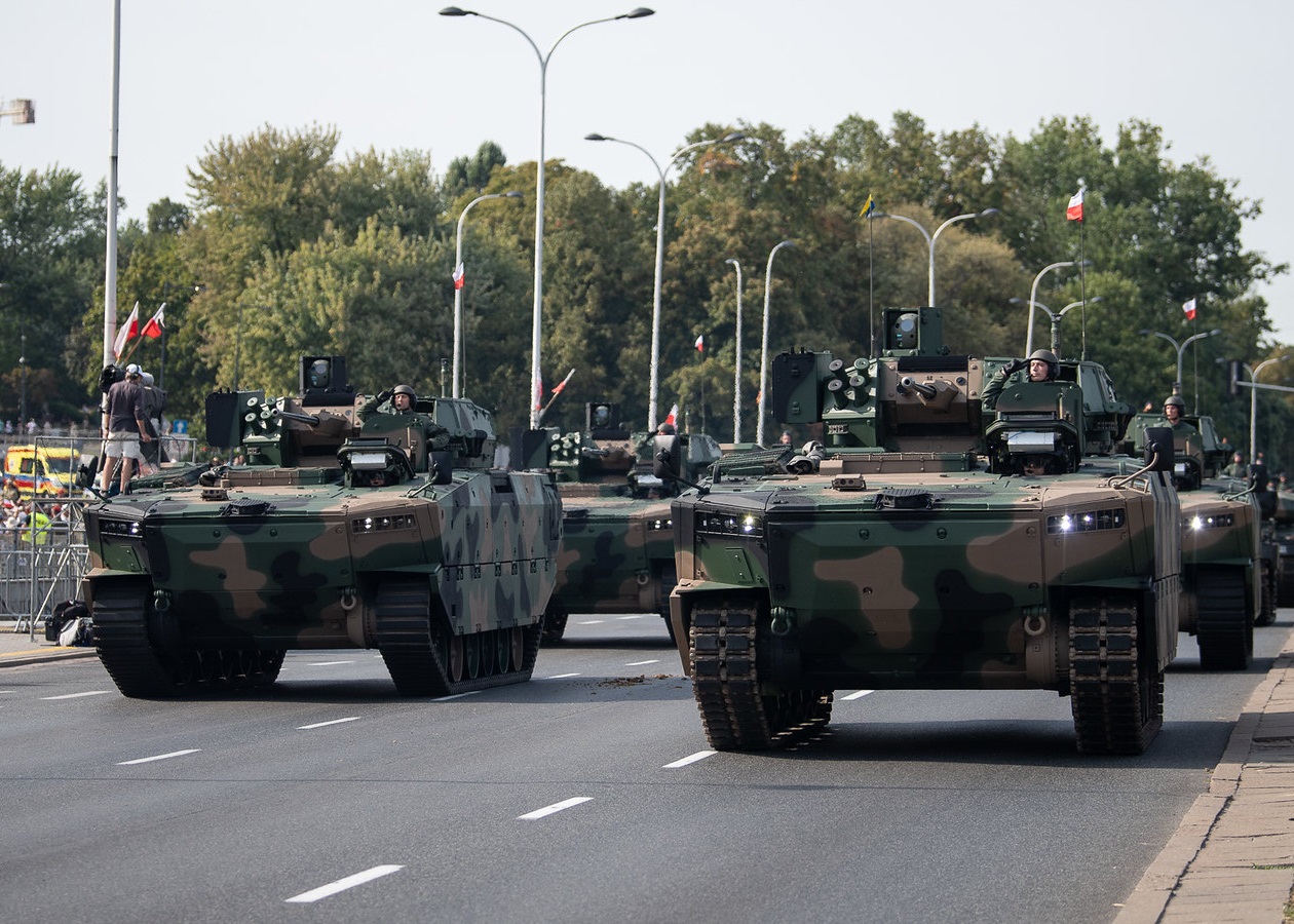 Польща озброїть армію власними БМП Borsuk - Korrespondent.net