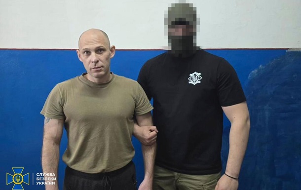 Shooting captive fighter of armed forces: Russian military is weak ...