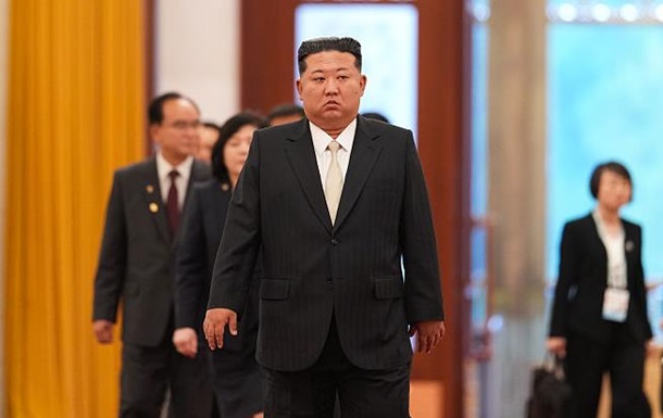 Кім Чен Ин оголосив про "посилення присутності" КНДР на морі ...